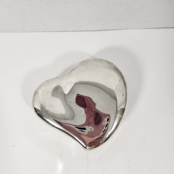 Godinger | Jewelry | Silver Godinger Heart Shaped Lidded Blue Velvet ...